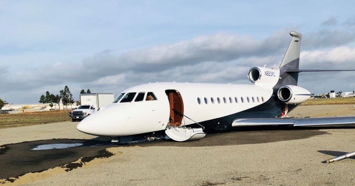 falcon 900b jet