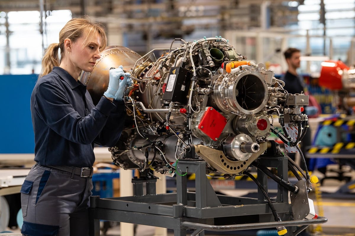 Safran Boosts Deliveries as Work on New Helicopter Engines Advances ...