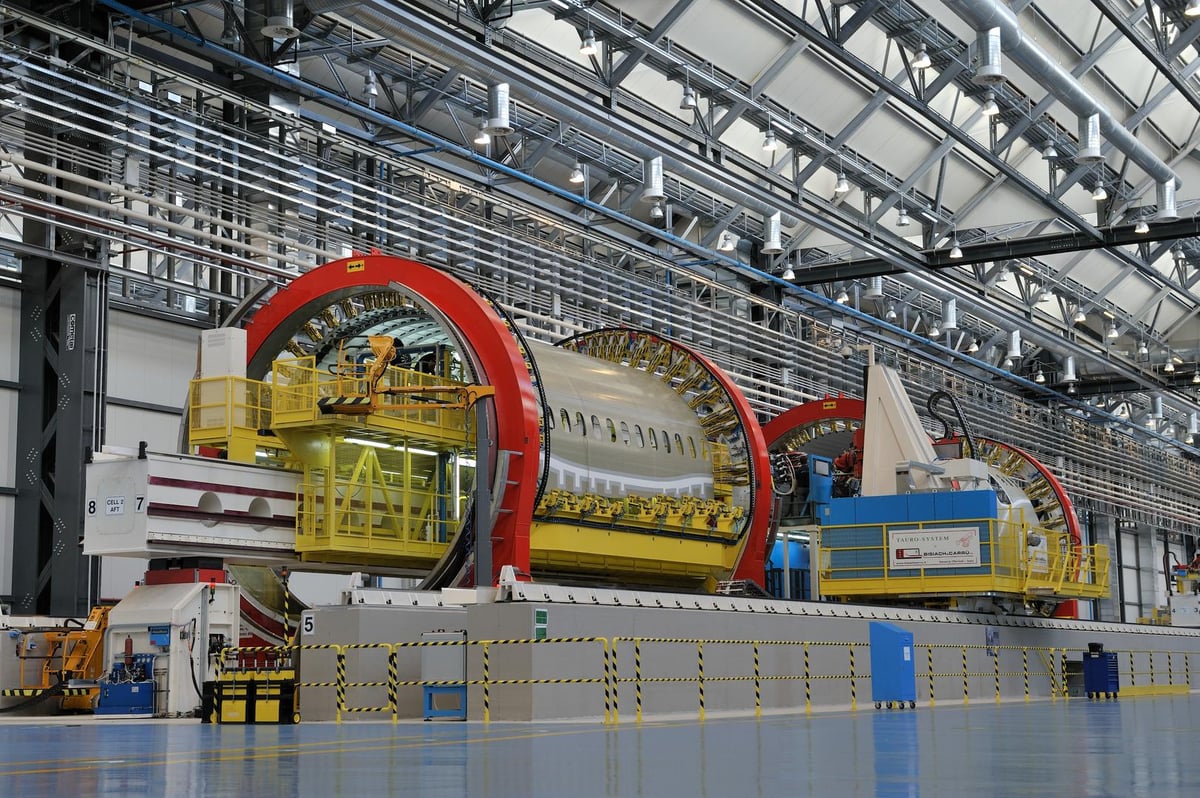 Leonardo To Assemble AW609 Tiltrotor at 787 Fuselage Facility in ...