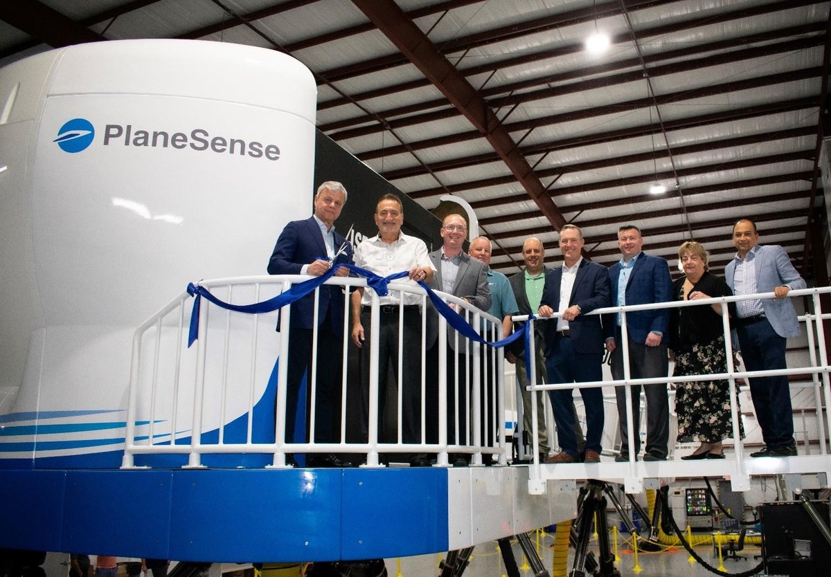 PlaneSense Launches PC-12 NGX Full-motion Flight Simulator | Aviation ...