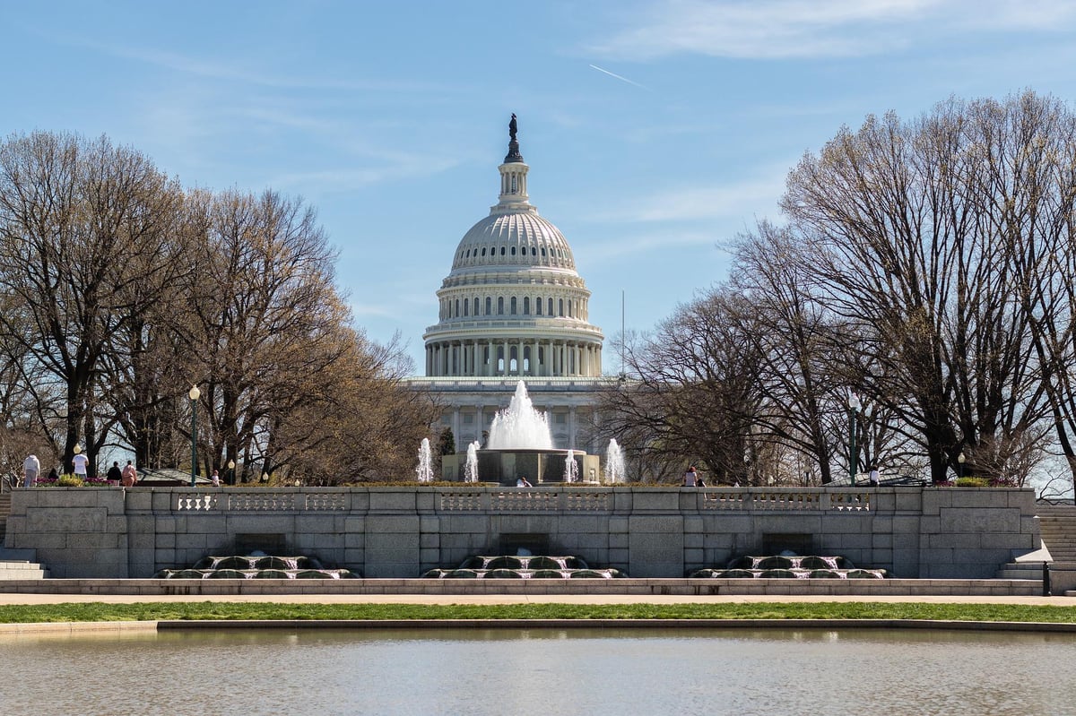 Senate Panel OKs $1.4B FAA Boost, Rejects Privatization | Aviation ...