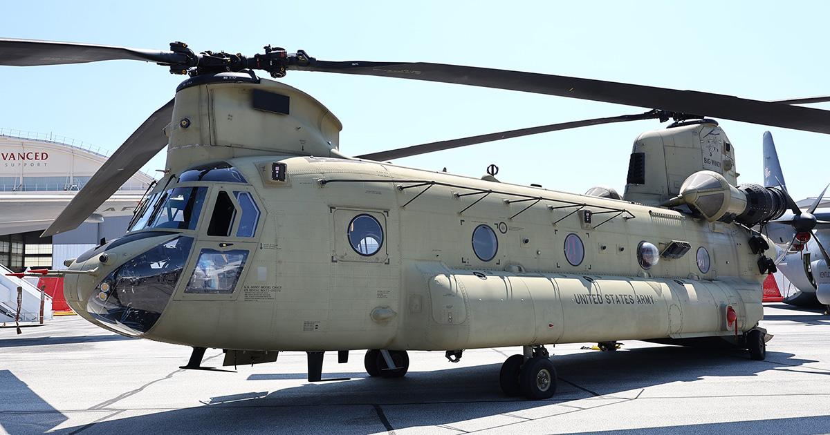 difference between apache and chinook helicopter