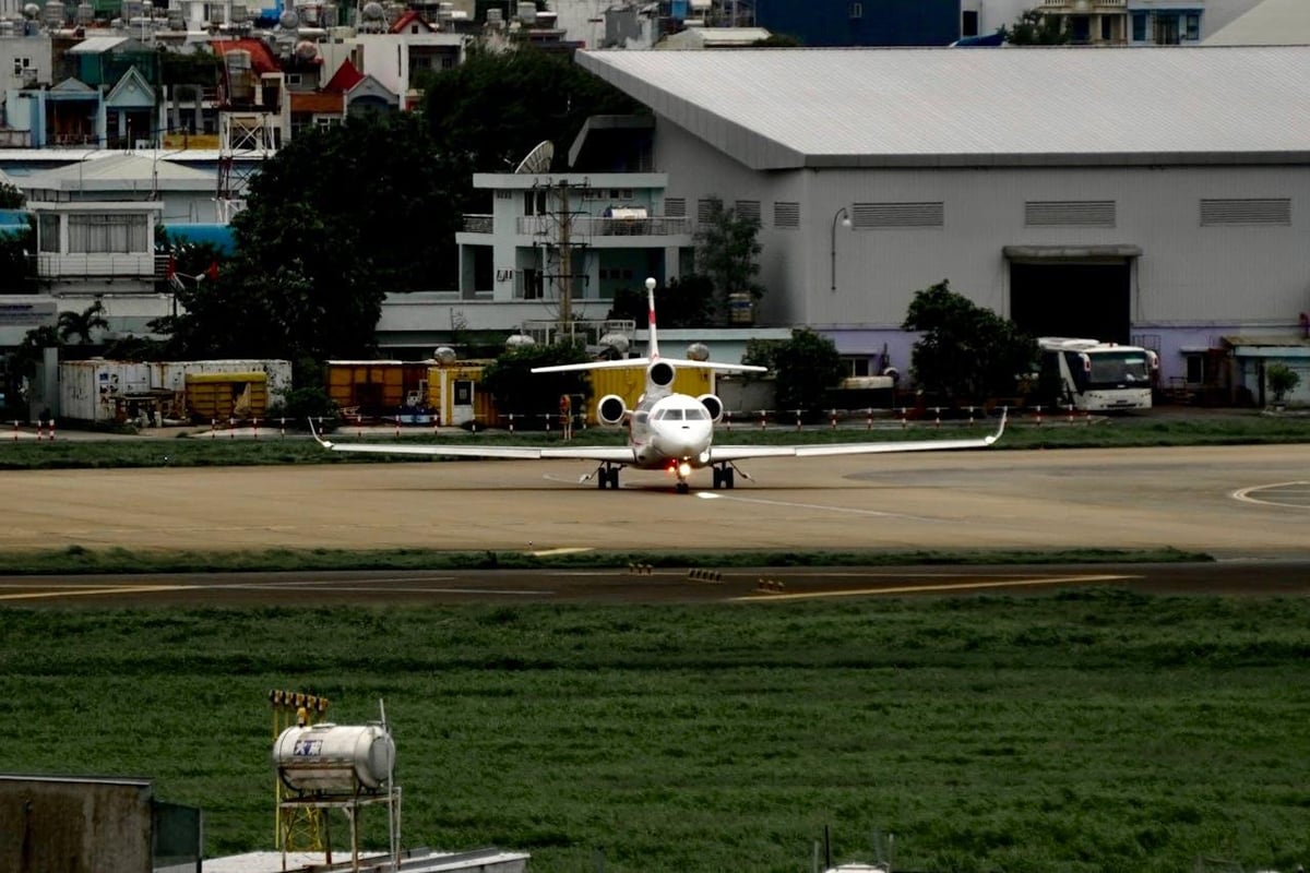 FAA To End Review of Foreign Instrument Procedures, Shifting Task to ...