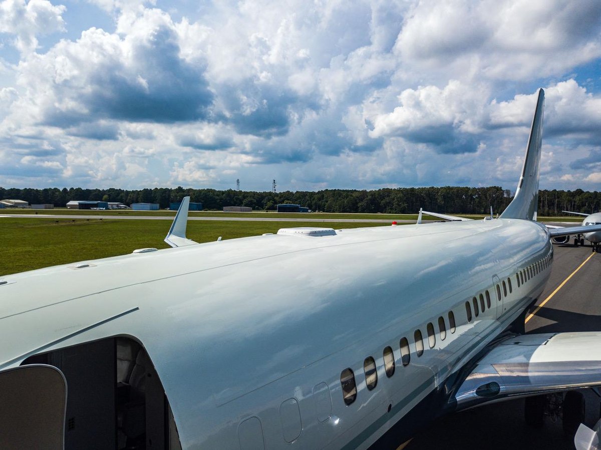 Gogo and Aloft Receive STC for Galileo FDX Terminal for Boeing BBJs | Aviation International News