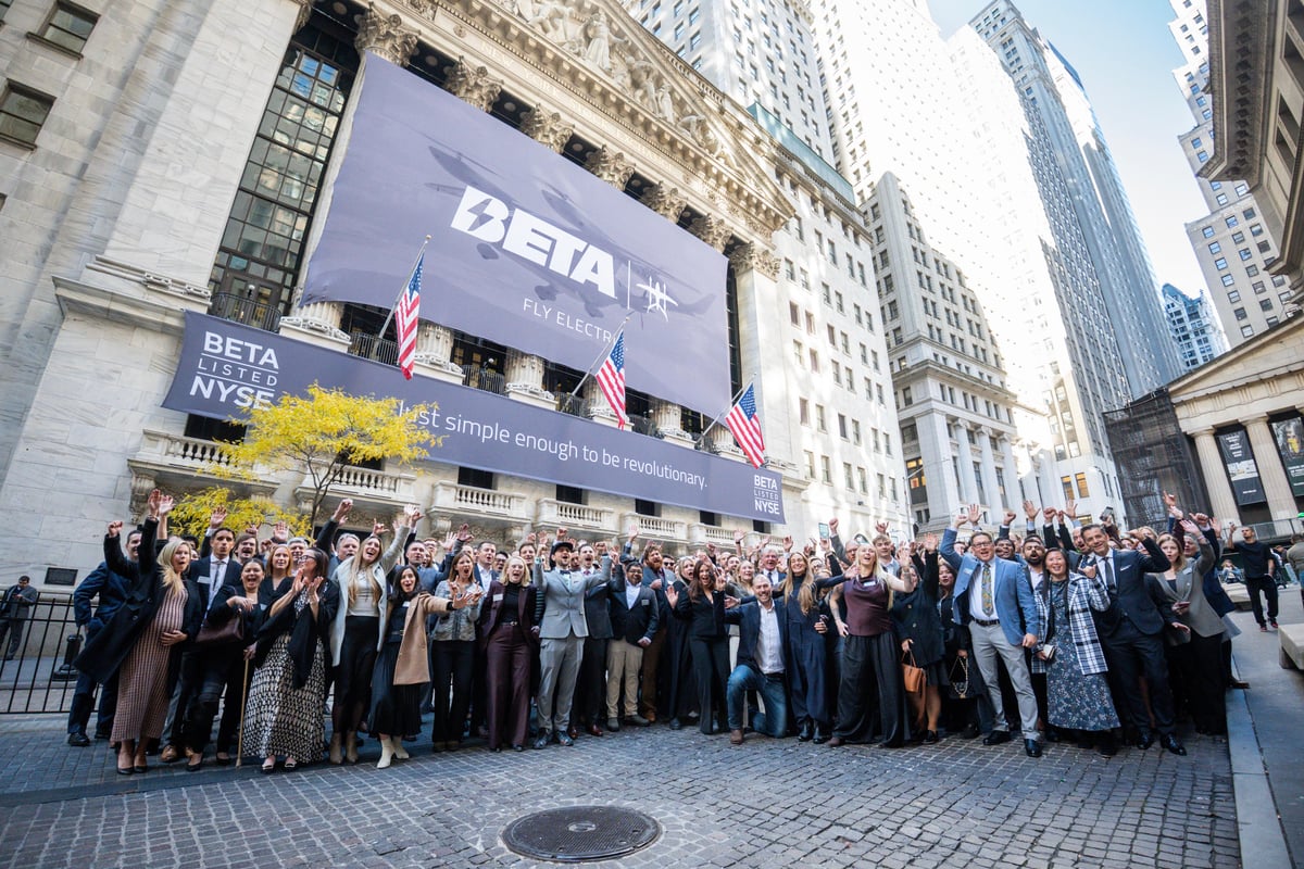 Beta Seeks Wall Street Backing for Growing Electric Aircraft Family ...