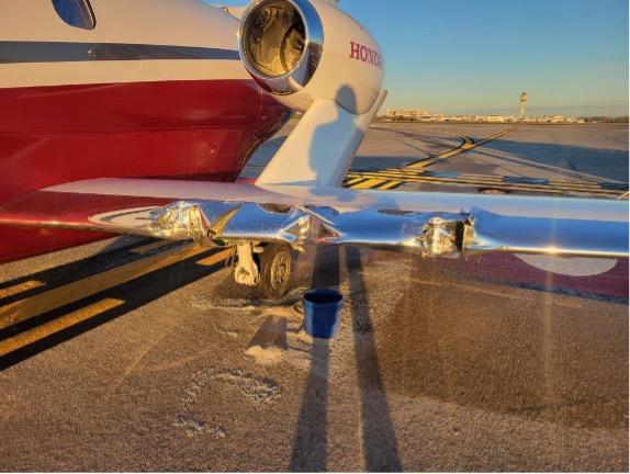 Pilots Exceeded Crosswind Limits in HondaJet Excursion at Orlando ...