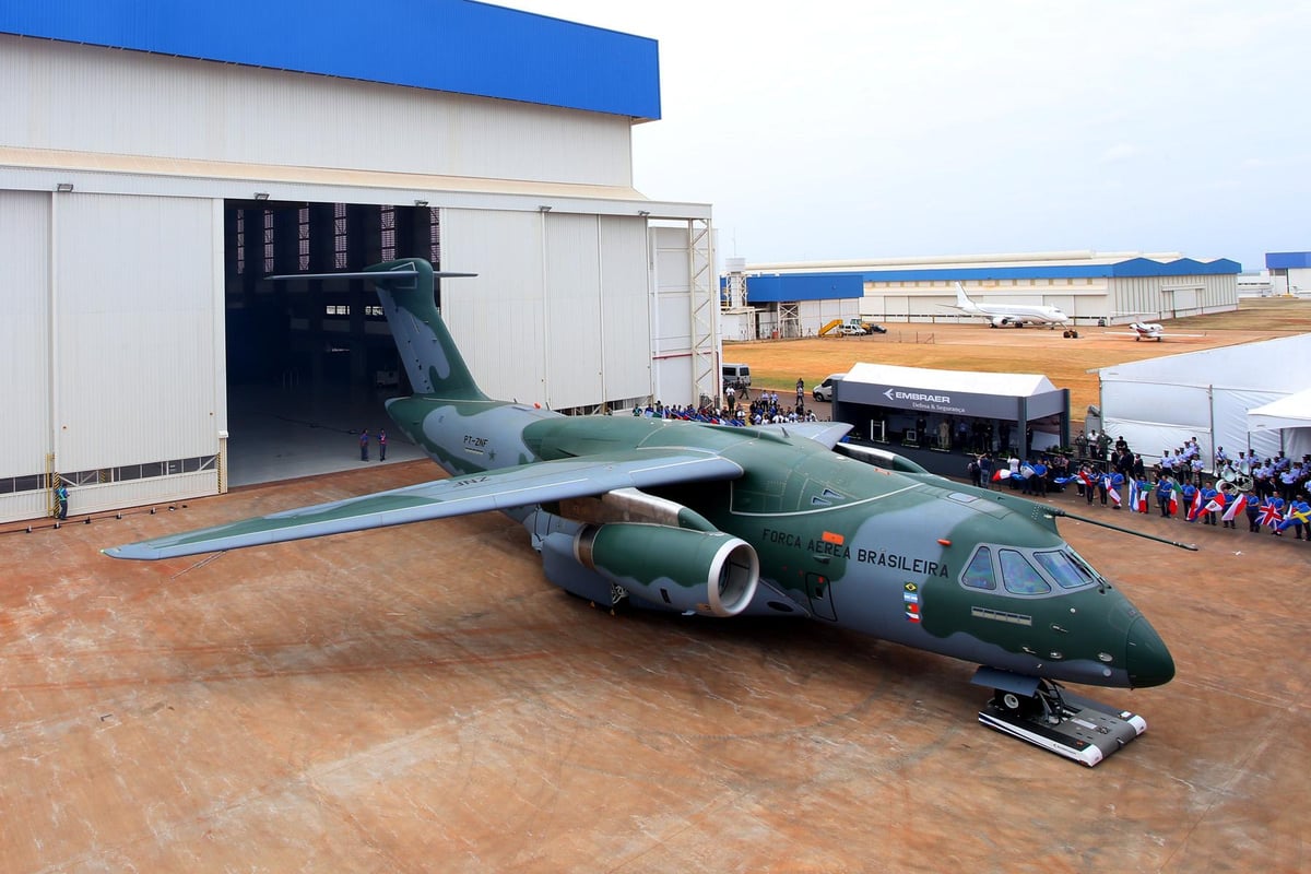 Embraer Rolls Out KC-390 Airlifter | Aviation International News