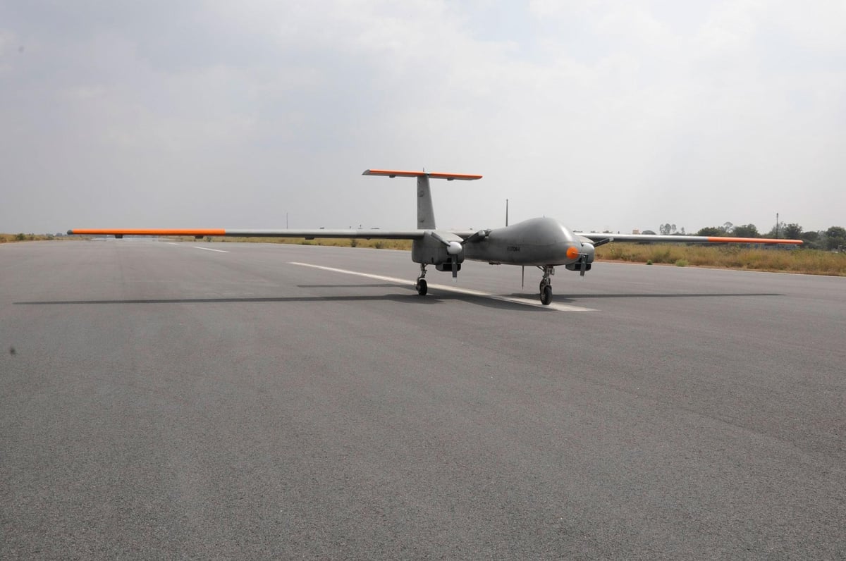 India’s Own MALE UAV To Fly Soon | Aviation International News