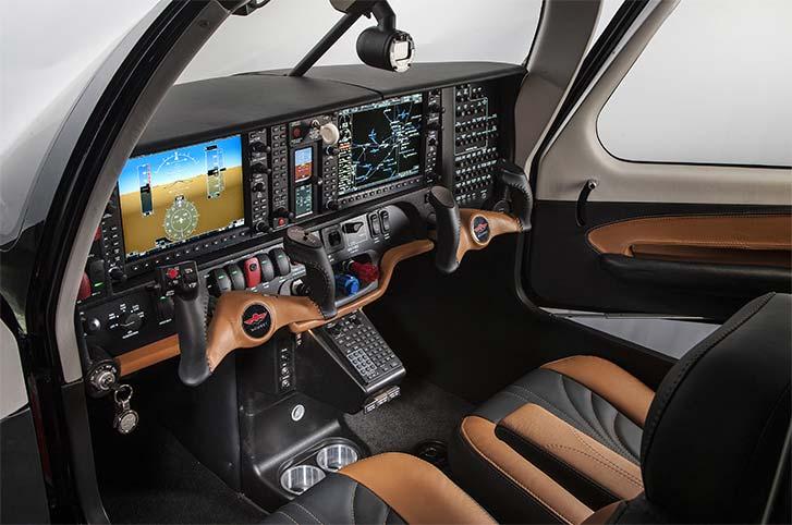 mooney m20e interior
