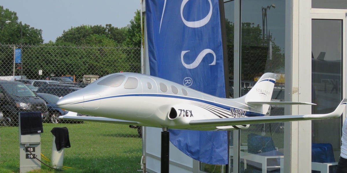 Stratos Introduces Larger 716X Jet Single | Aviation International News