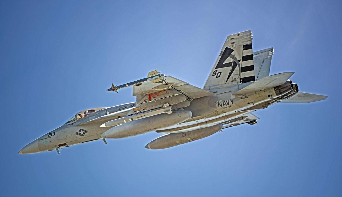 New Anti-Radiation Missile Flies in Navy Anti-Radar Revamp | Aviation ...