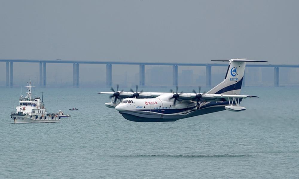 China Flies AG600 from the Sea, Suggests Assault Ship Could Operate ...