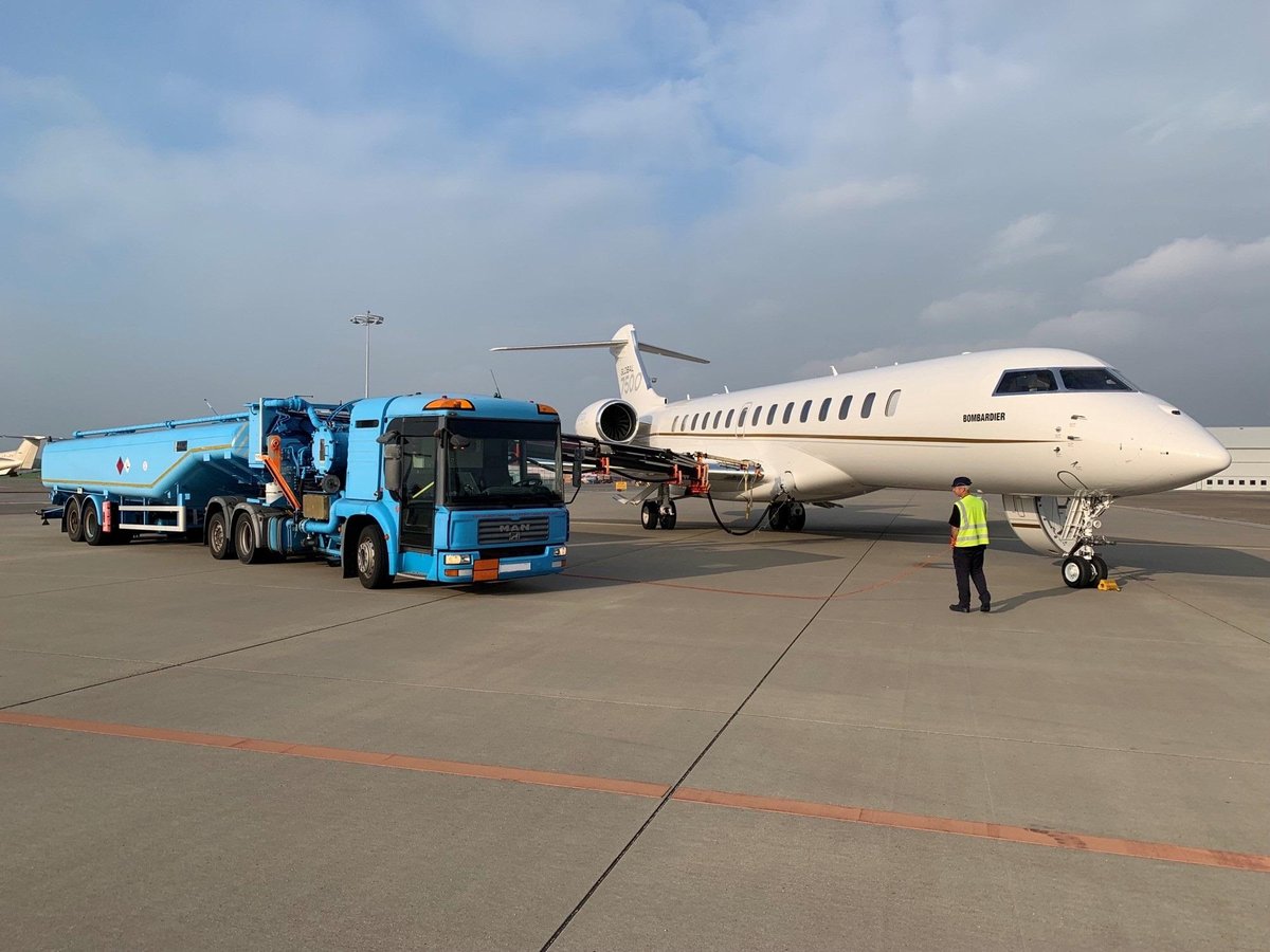 Bombardier Global 7500, Challenger 350 Go On Euro Tour | Aviation ...