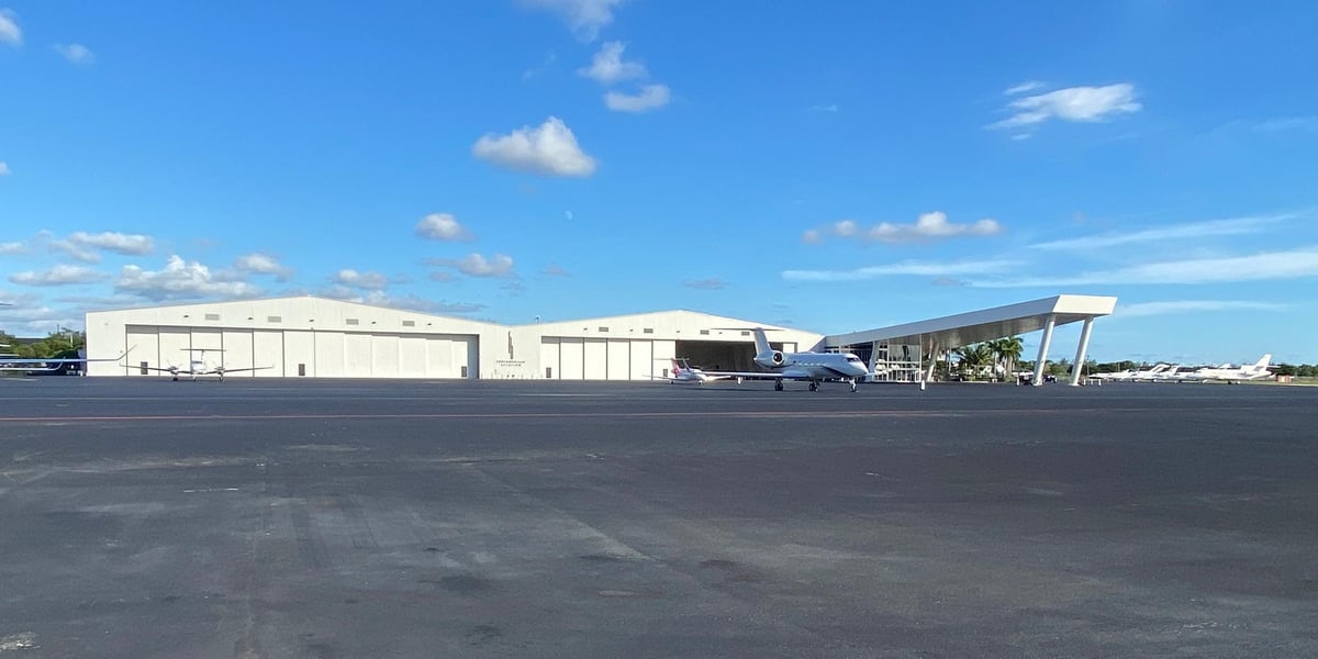 Fontainebleau Aviation Tapped for Ground Handling at Bombardier's Miami ...