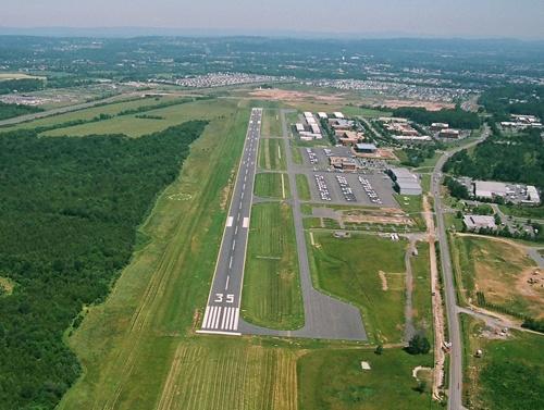 Virginia's Leesburg Moving On from Its Remote Air Traffic Control Tower ...