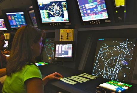 FAA and Controllers Reach Agreement on Fatigue Mitigation | Aviation ...
