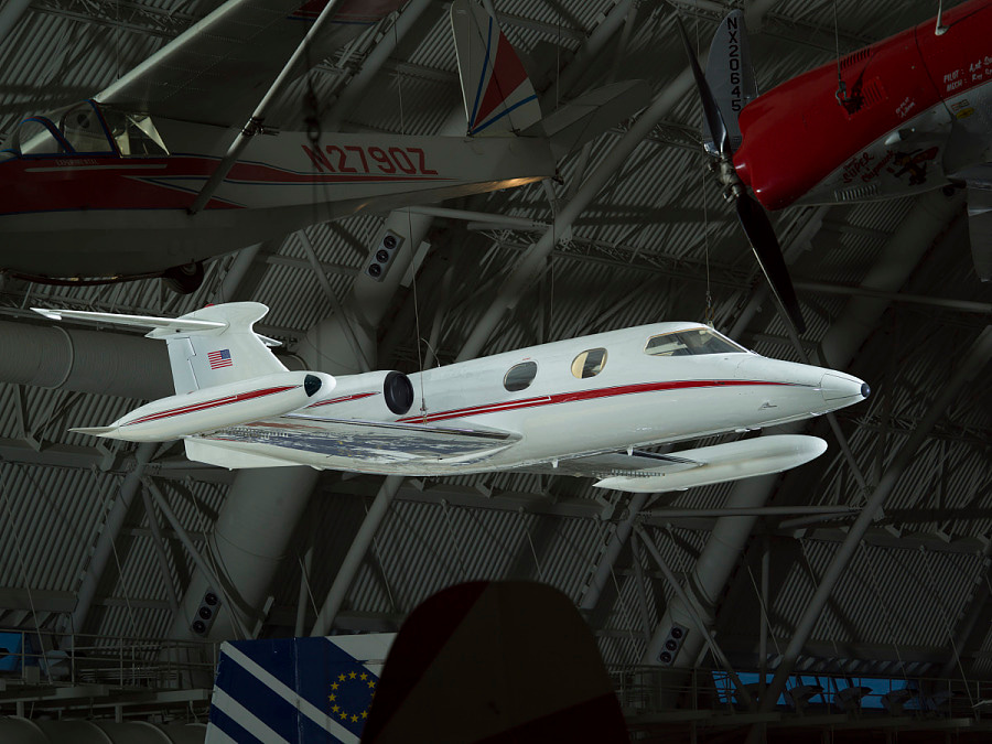 Lear Jet 23—Birth of a Legendary Business Jet | Aviation International News