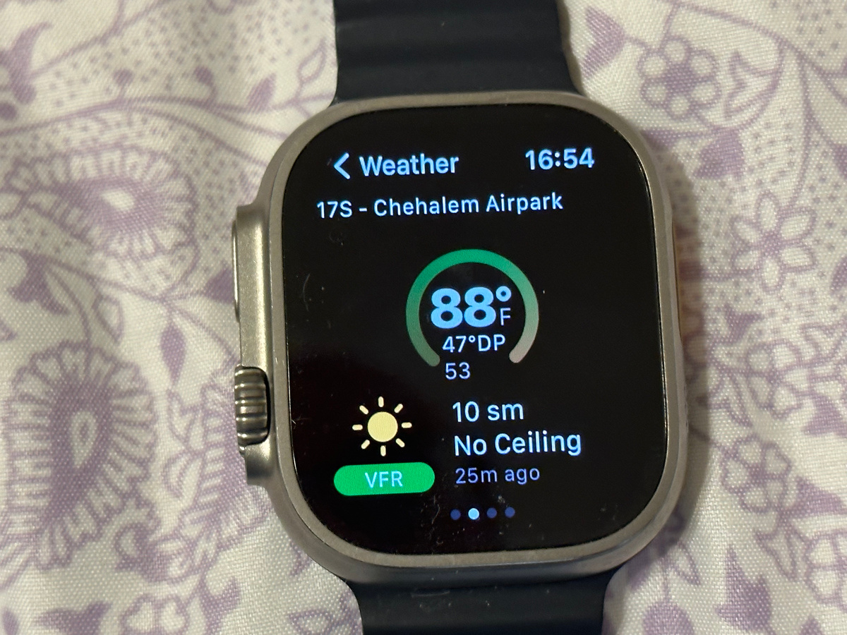 ForeFlight Brings Back Apple Watch App with Weather and Airport ...