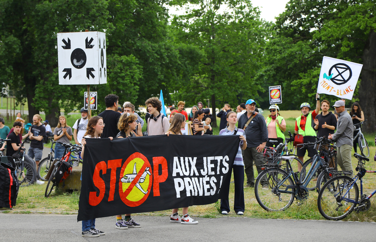 Business Aviation Facing Increasing Eco-protest, Lack of Response ...