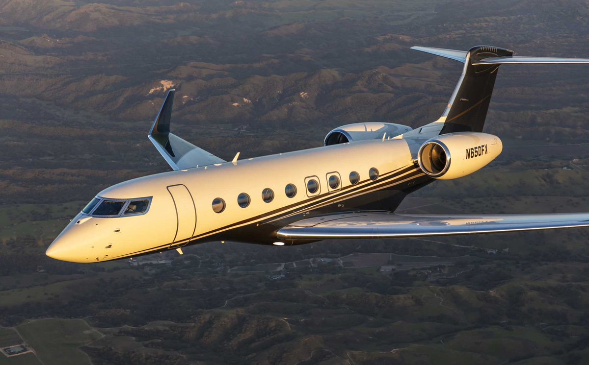 Flexjet Becomes Launch Business Aviation Customer for Starlink Inflight ...