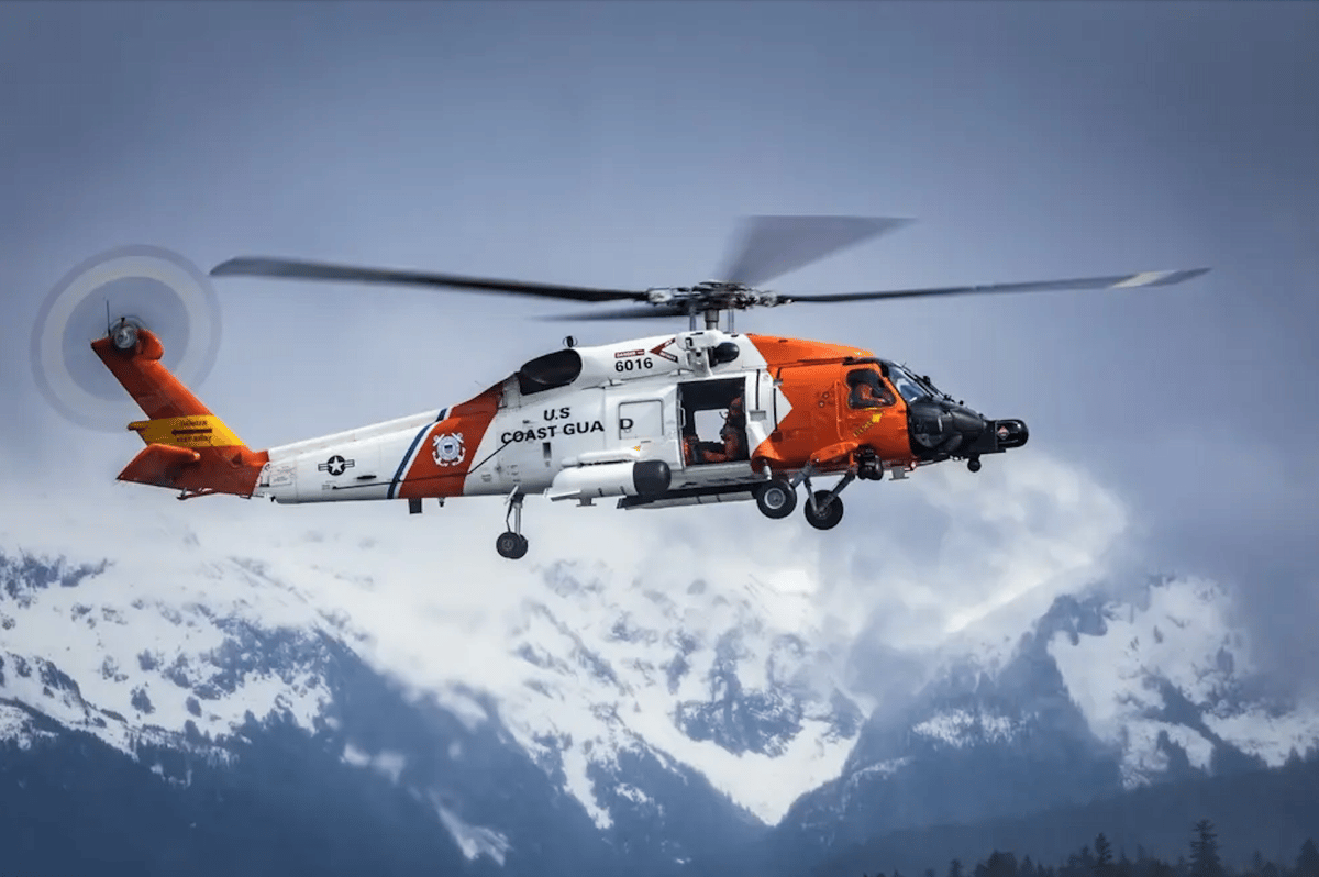 USCG Begins Sikorsky Jayhawk Helicopter Rebuilding Program | Aviation ...