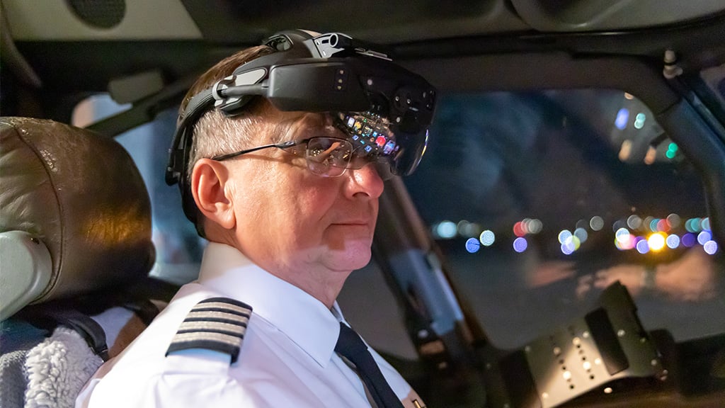 FAA Approves Dual-pilot Wearable Head-up Display on Boeing 737NG ...