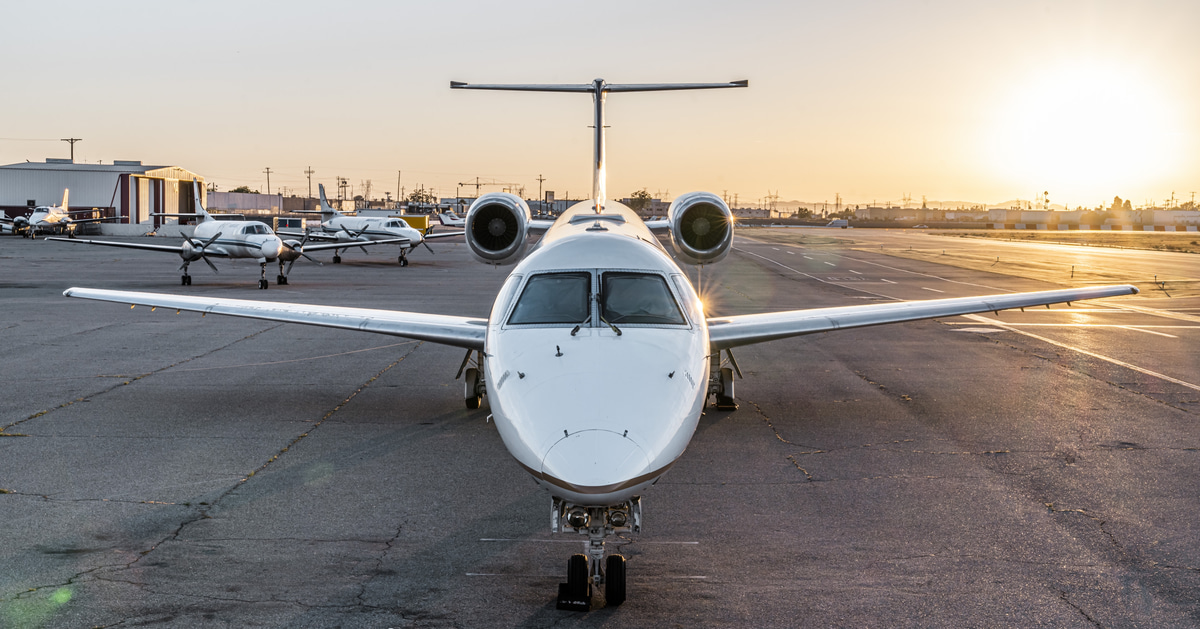 SpaceX Signs Pro Star as Authorized Starlink Business Aviation ...