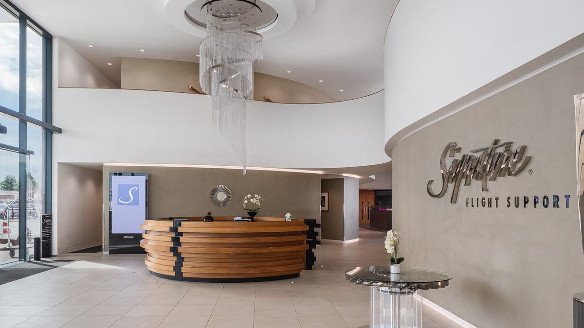 London Slot Restrictions at Luton and Stansted Limit Bizav Night ...