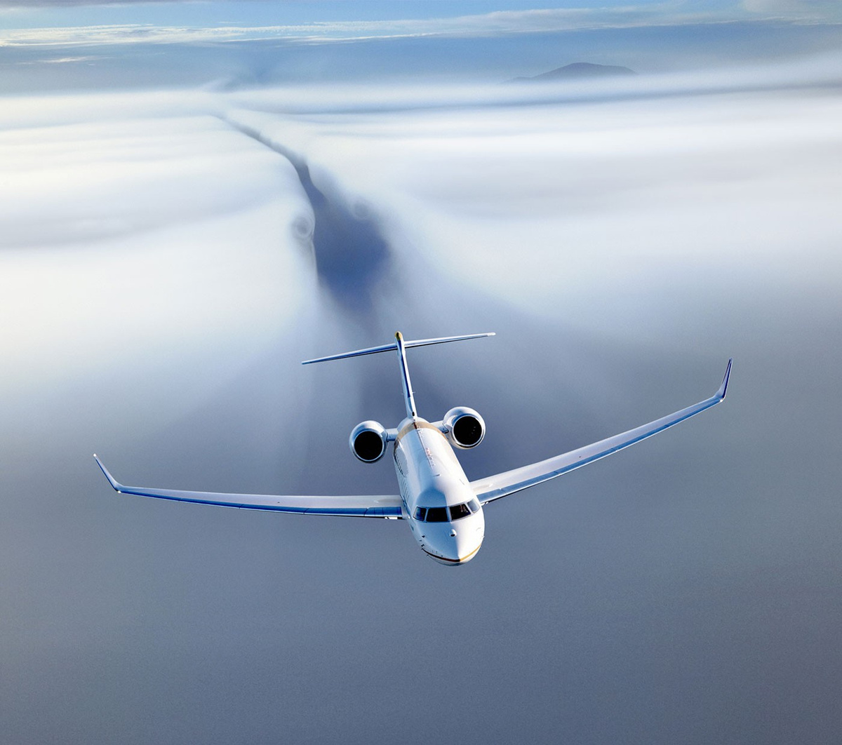 Bombardier Bizjet Deliveries, Service Revenues Jump in Second-quarter ...