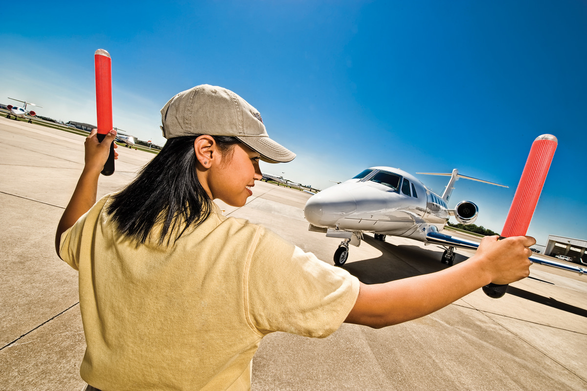 Phillips 66® Aviation Contract Fuel Program Enhances Fueling Efficiency ...