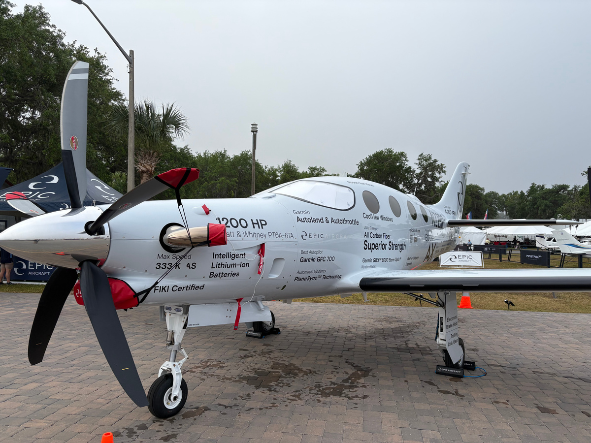 Epic Unveils E1000 AX with Garmin Autothrottle and Autoland | Aviation ...