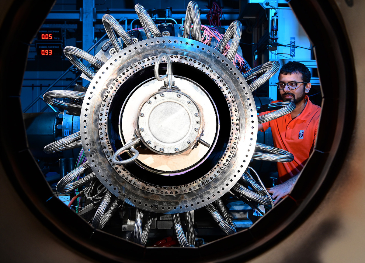 Rolls-Royce Achieves Max Takeoff Thrust with Hydrogen-powered Pearl Engine