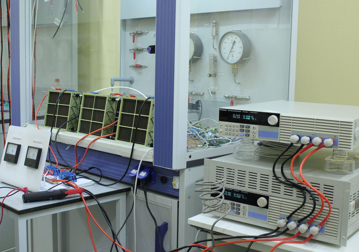 HyPoint Advances Hydrogen Fuel Cells for Electric Aircraft