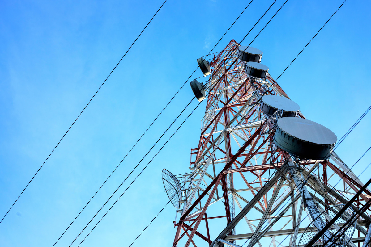 AINsight: Deadly Distractions on the Flight Deck | Aviation ...