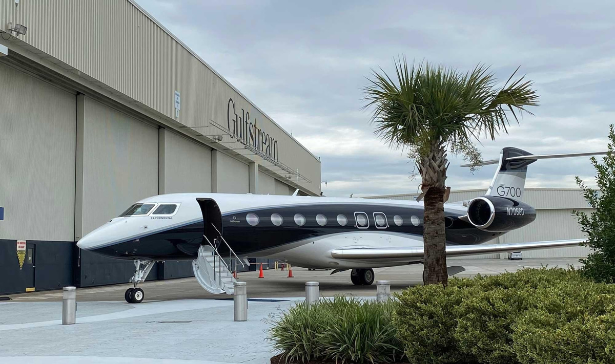 Gulfstream Business Jet Deliveries Set To Take Off in 2024 | Aviation ...
