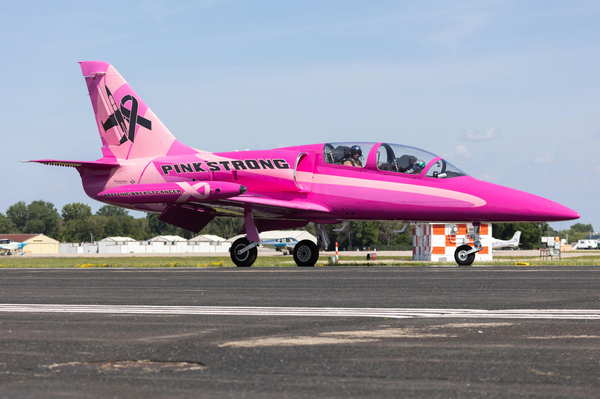 The Pink Jet Arrives for EAA AirVenture Debut in Oshkosh | Aviation ...