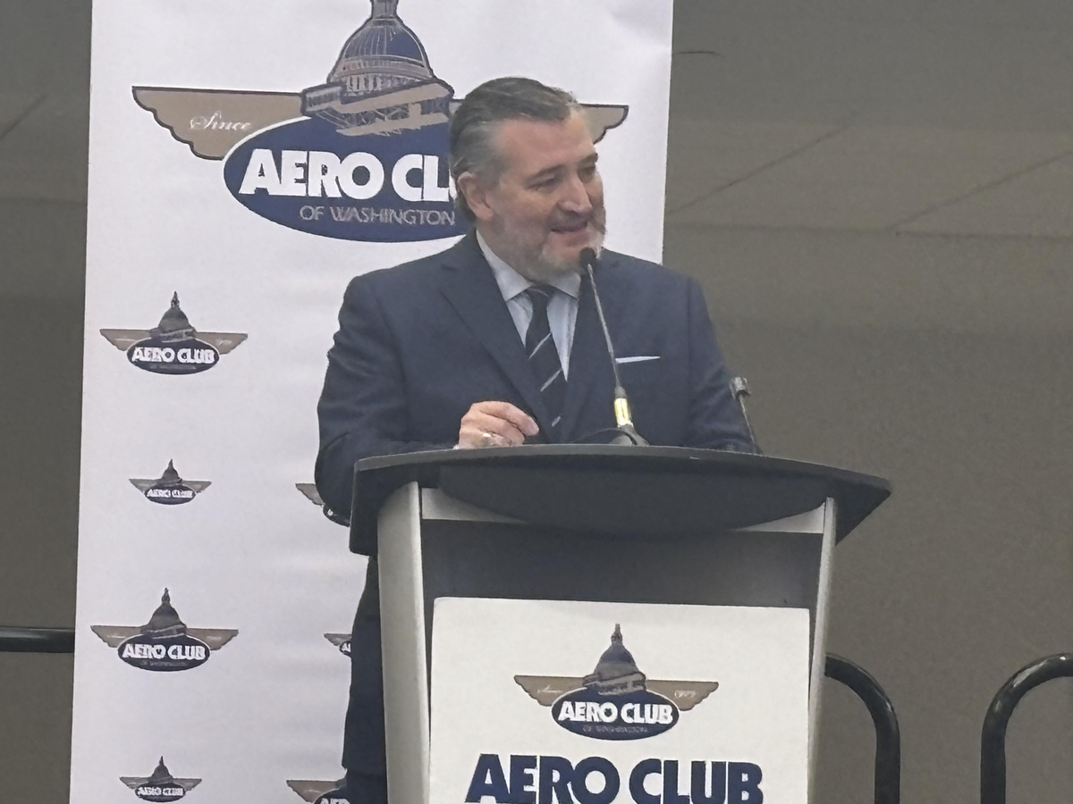 Senator Cruz Calls for U.S. Air Traffic Control System Overhaul ...