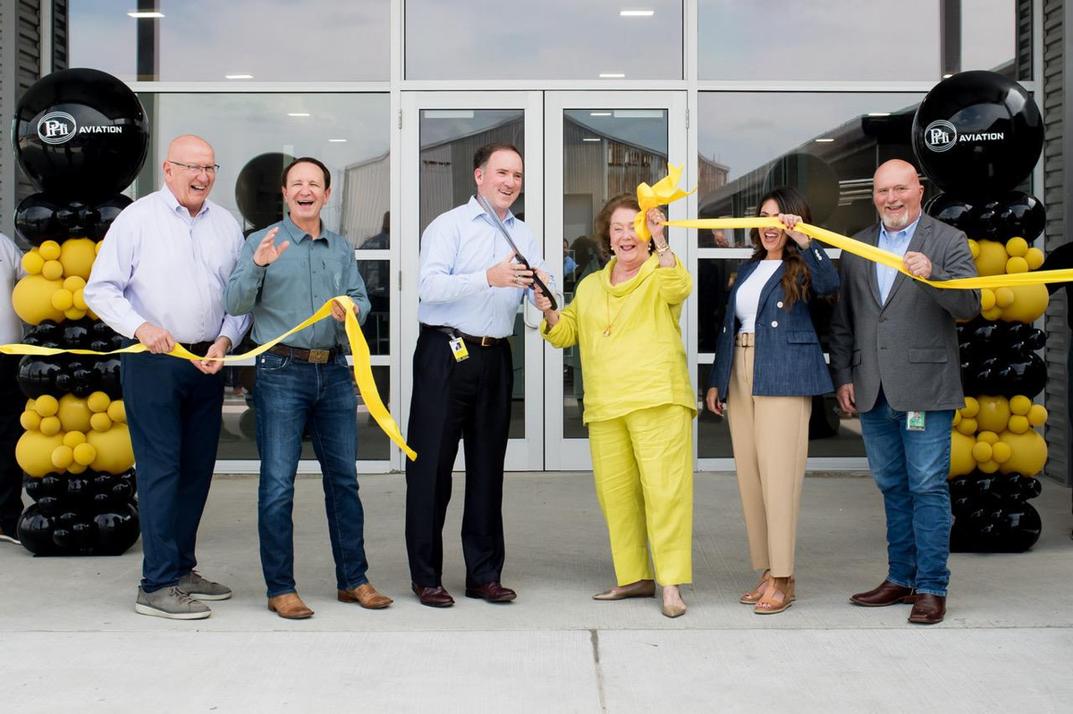 PHI Aviation Expands Gulf Operations with New Facility in Houma ...