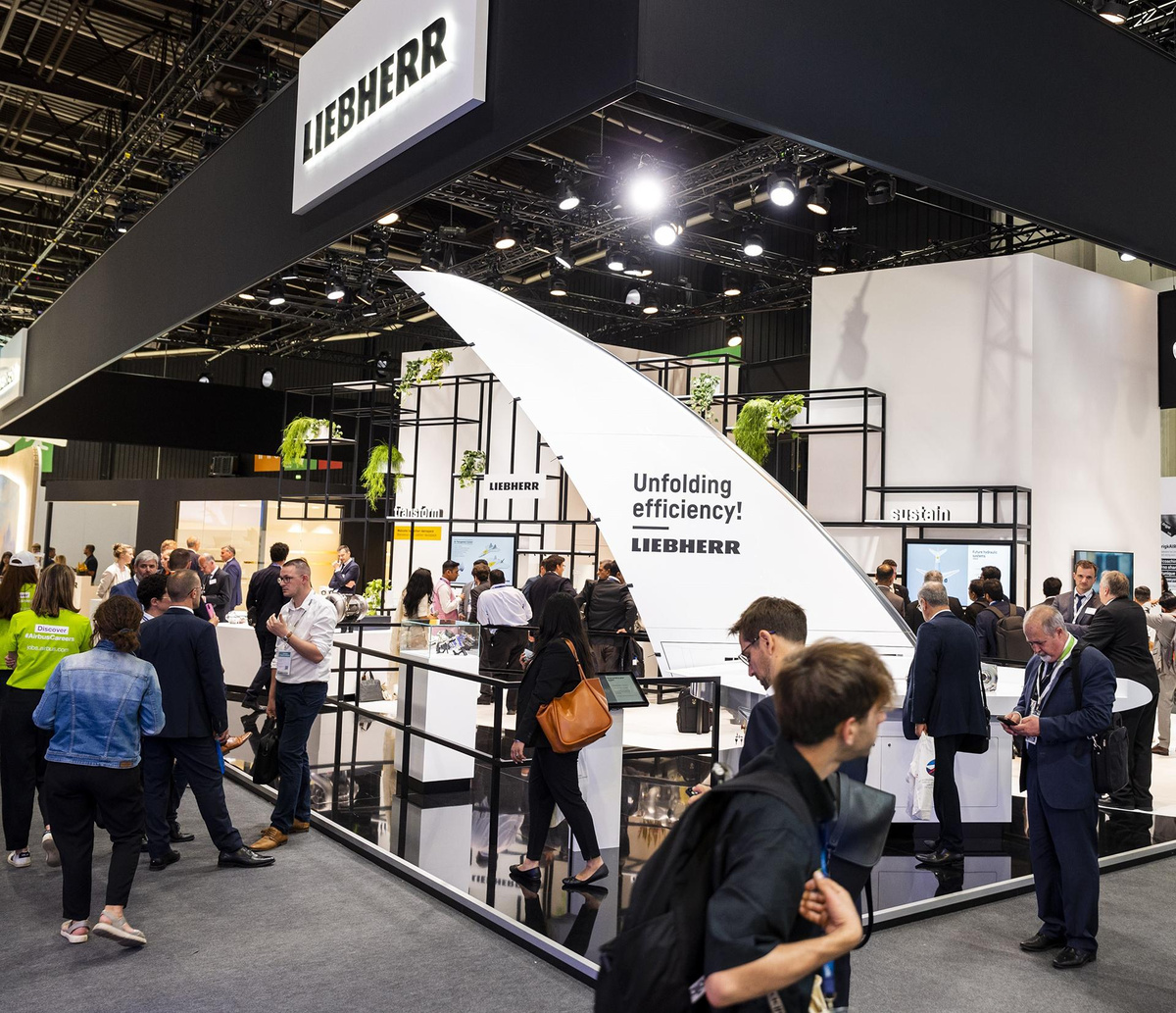 Liebherr Electrifies Aircraft Systems as Part of Decarbonization Effort | Aviation International ...