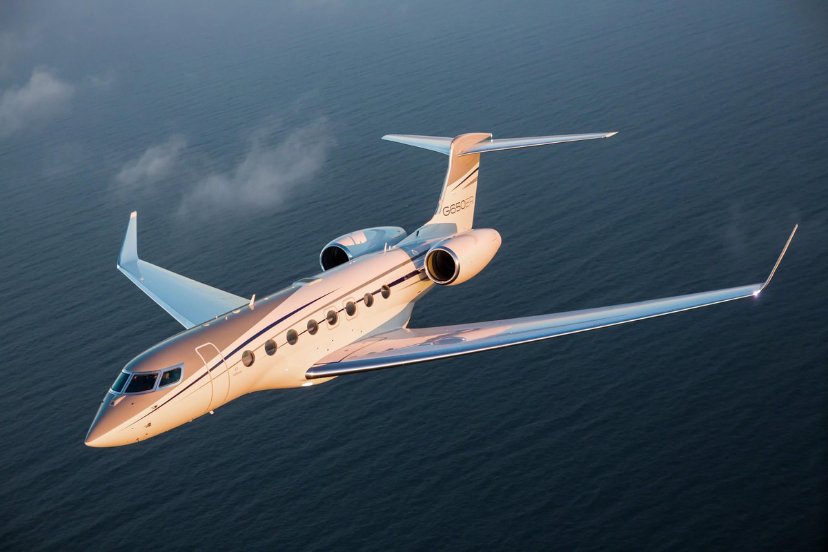 Gulfstream Reaches 100th Starlink Internet Installation on a Business ...