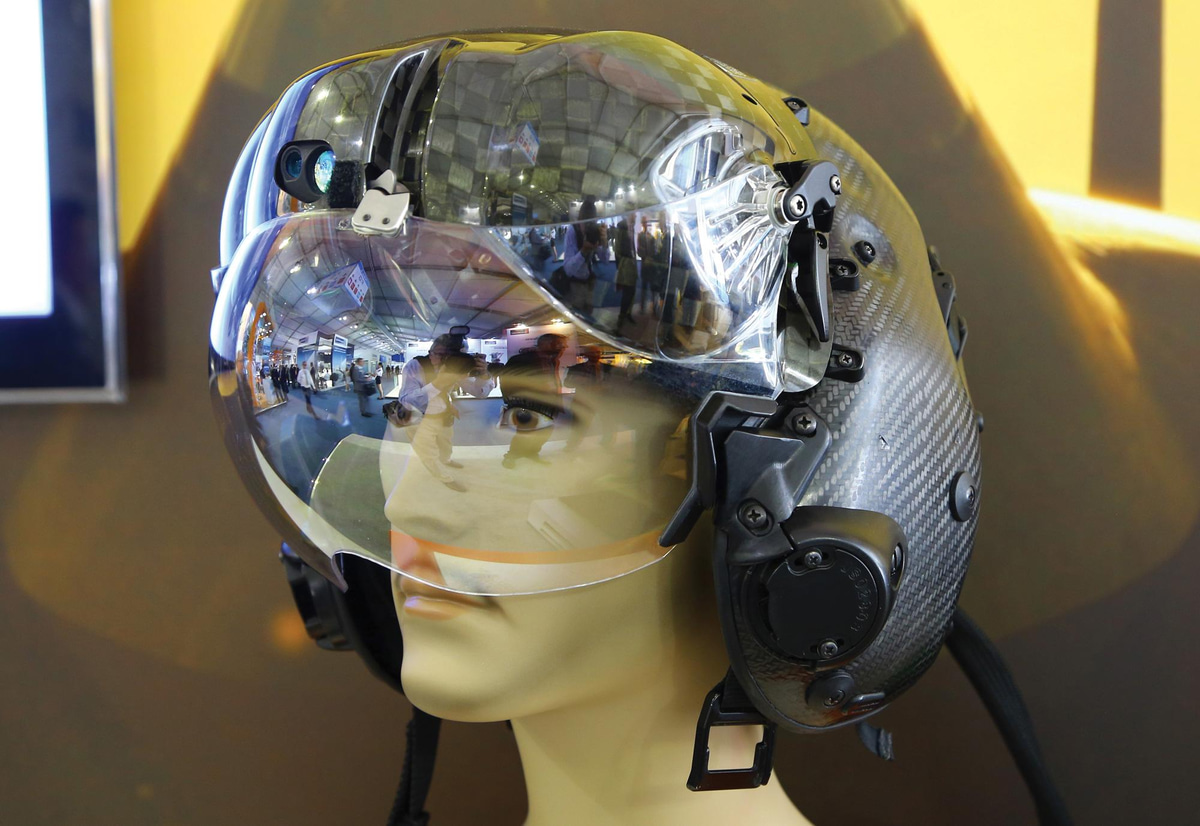 F-35 Test Pilots To Fly Improved Head-mounted Display | Aviation ...