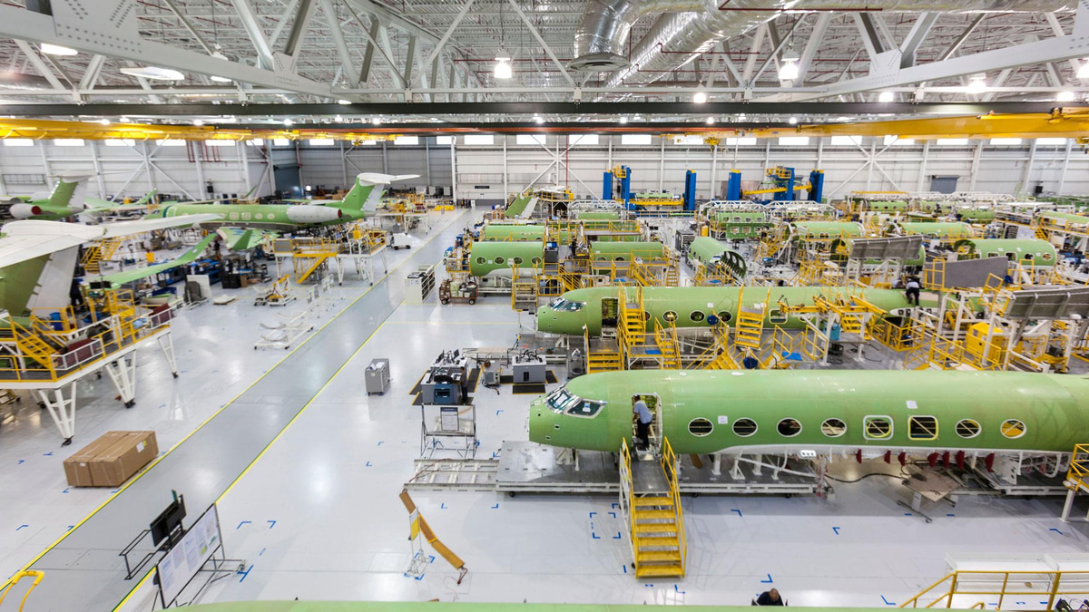 Gulfstream Parent Company Chief: What Bizjet Slump? | Aviation ...