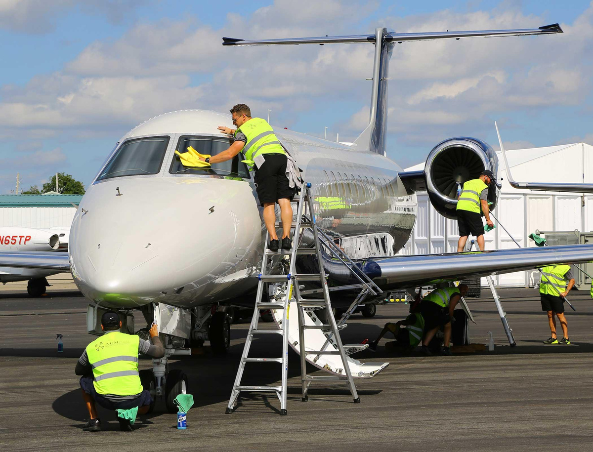 NBAA Static Display Ready at ORL | Aviation International News