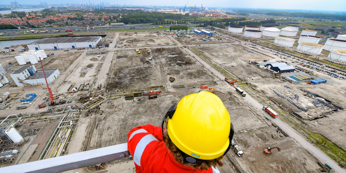 Shell Names Developer for Rotterdam SAF Plant | Aviation International News