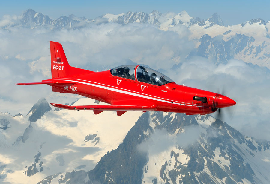 Pilatus PC-21 Scores Another Pilot Training Win in Qatar | Aviation ...
