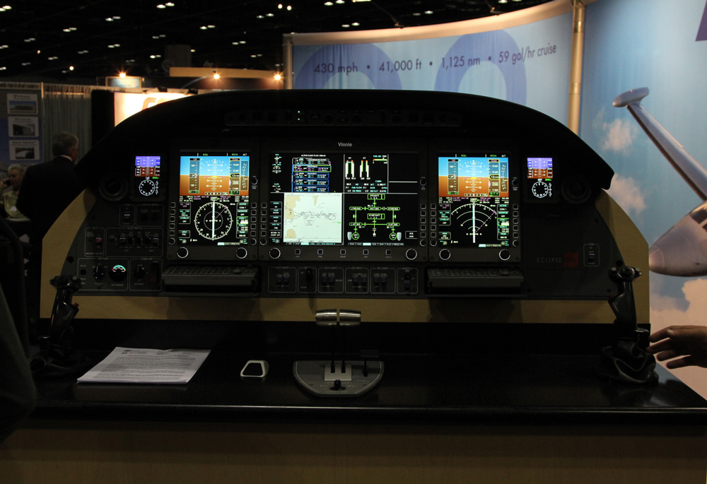 Eclipse Chooses Upgraded IS&S Cockpit | Aviation International News