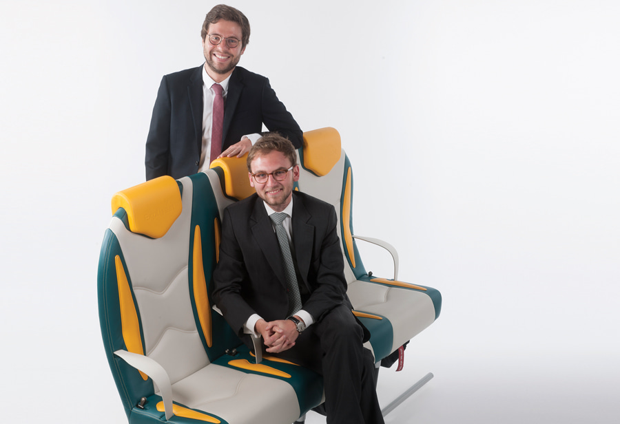 Expliseat Presents ‘Titanium’ Super-Light Seat | Aviation International ...