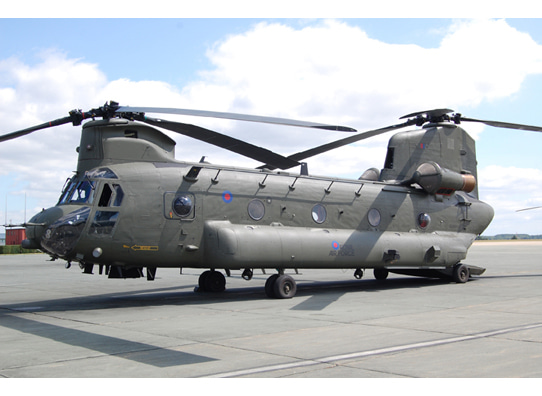 New Chinooks for Canada, and Upgrades for UK | Aviation International News