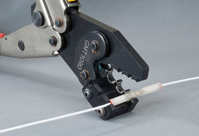 Daniels Introduces New Wire Crimp Tool | Aviation International News