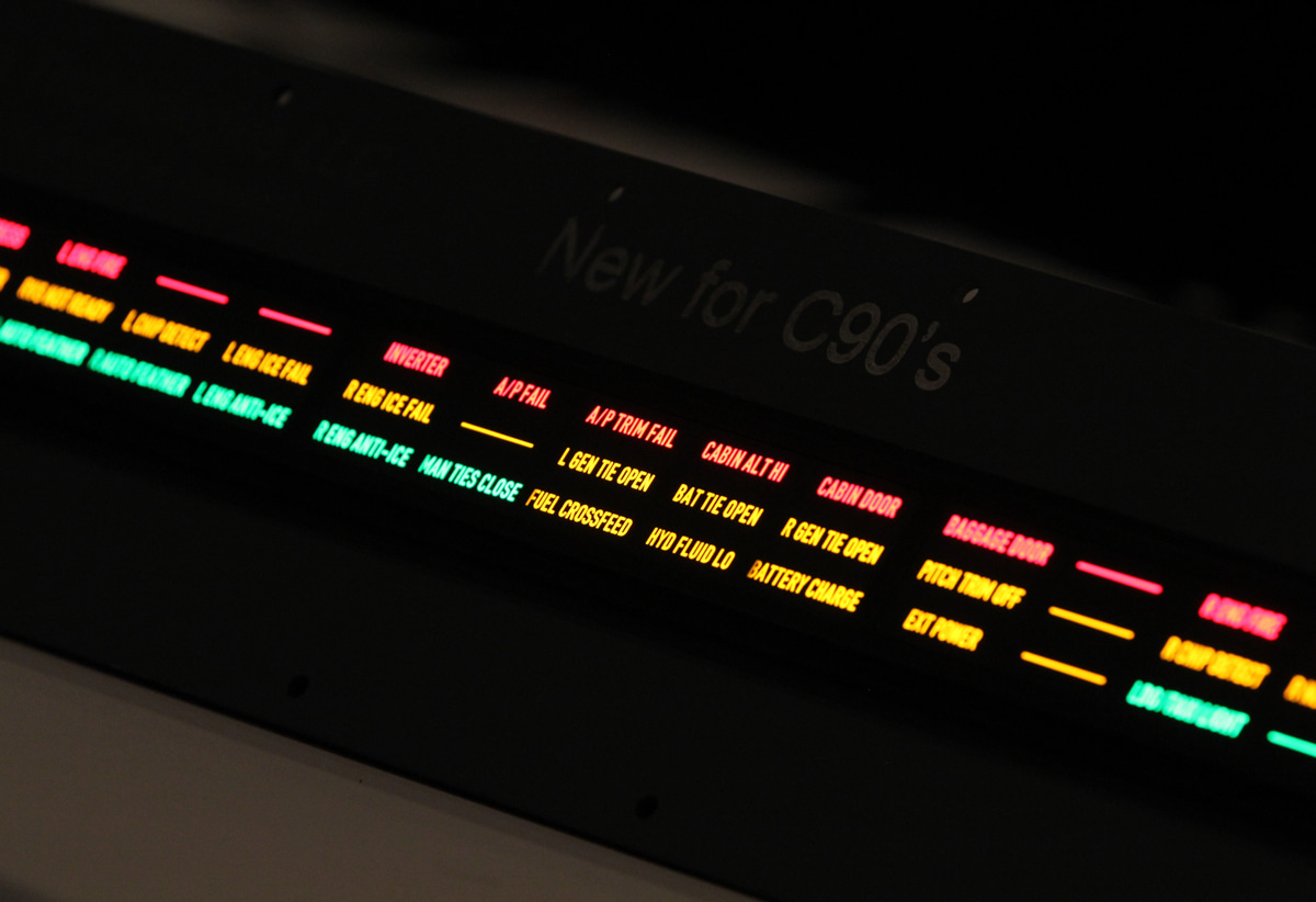 Luma Unveils LED Annunciator Panel for King Air C90 | Aviation ...